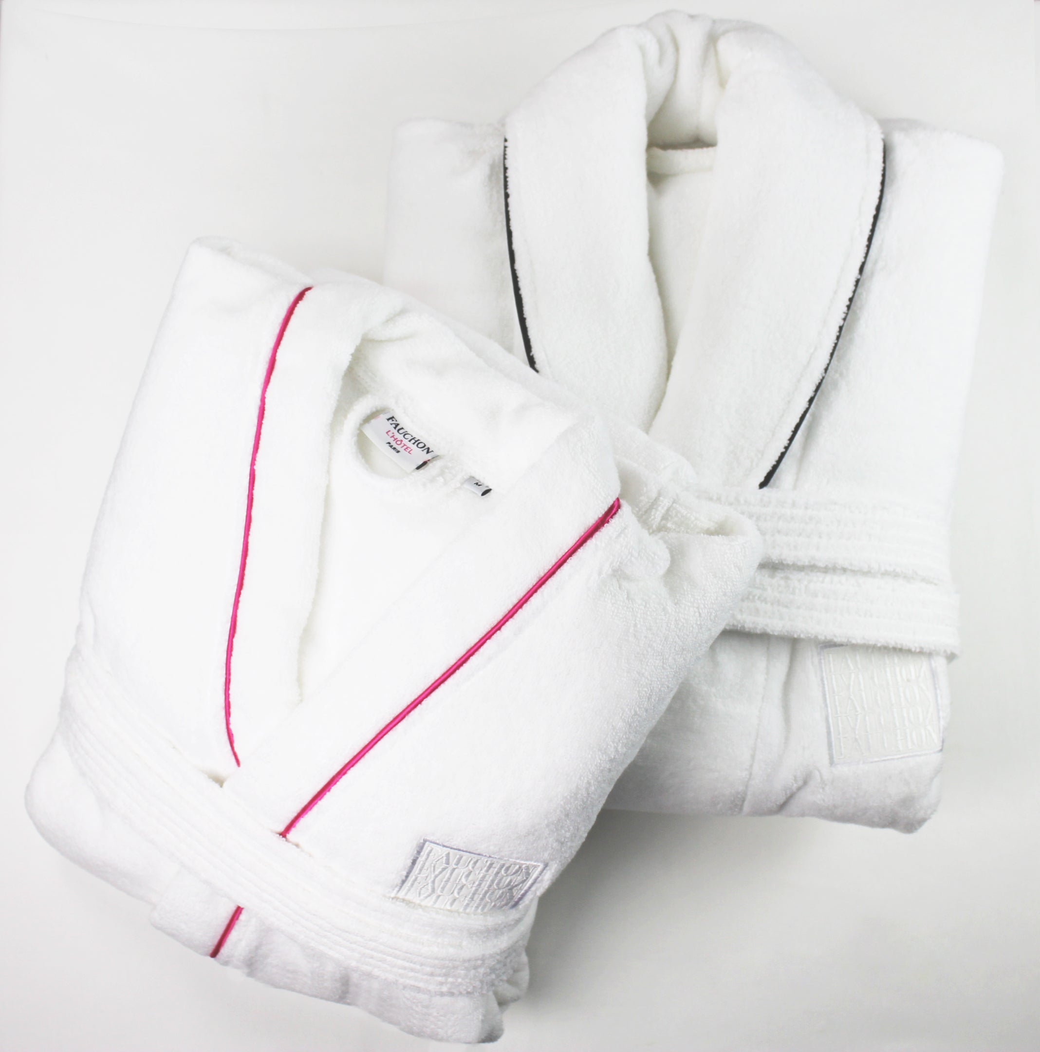 BATHROBE of the iconic 5 star hotel Fauchon, Paris - Garnier Thiebaut